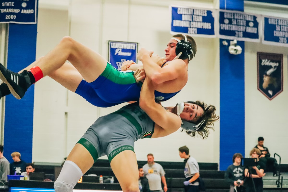 Preps Notebook: LHS, Free State wrestlers jump out to fast starts | News, Sports, Jobs ...
